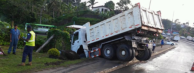 Truck veers off the road and hits the railing of Laqere bridge