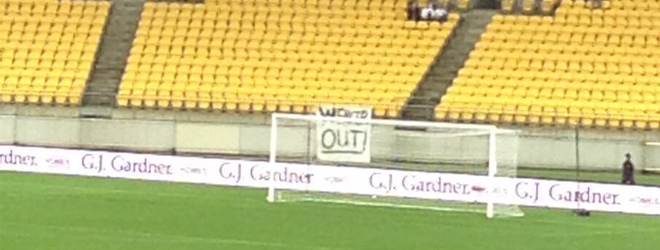 Wenger out sign spotted in Fiji vs NZ match