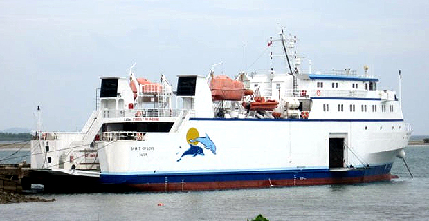 Families left stranded at Nabouwalu Jetty yesterday due to ...