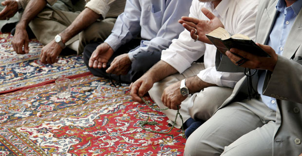 Muslims begin month long fasting for the beginning of Ramadhan