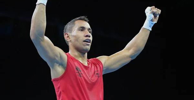 Hill through to boxing semifinals in the Commonwealth Games after ...