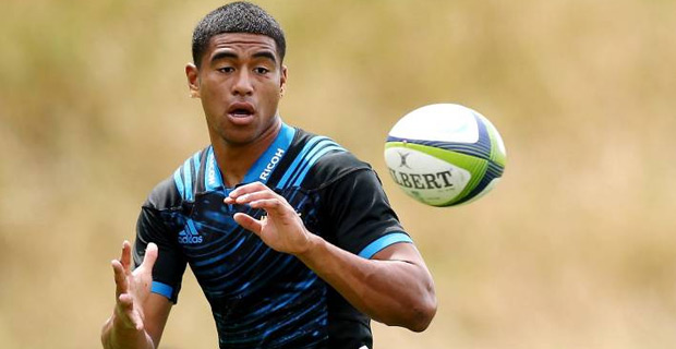 Rayasi extends contract with Hurricanes till 2021 Super Rugby season