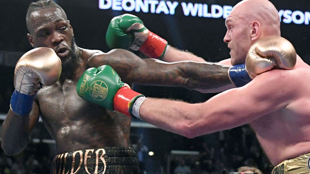 Fury not concerned with his right eye opening up when he takes on ...