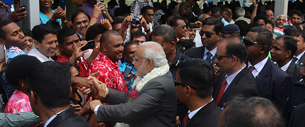 Thousands of people welcome Indian PM